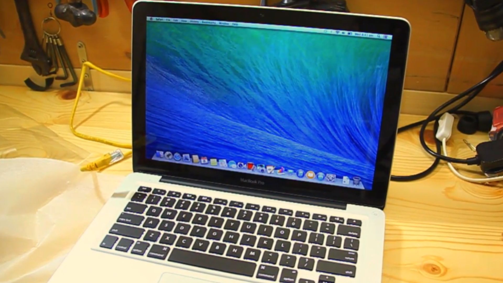 The 10 Worst MacBooks Ever Released The 10 Best TheSavvyGamer the-10-worst-macbooks-ever-released-the-10-best-thesavvygamer